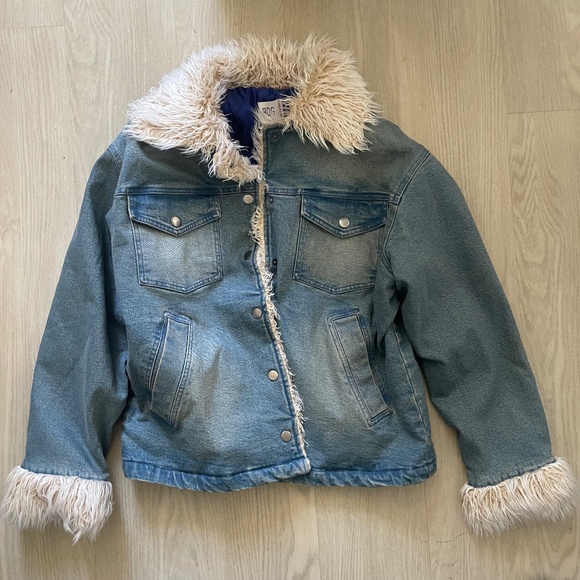 BDG | Jackets & Coats | Bdg Melanie Faux Fur Denim Jacket | Poshmark